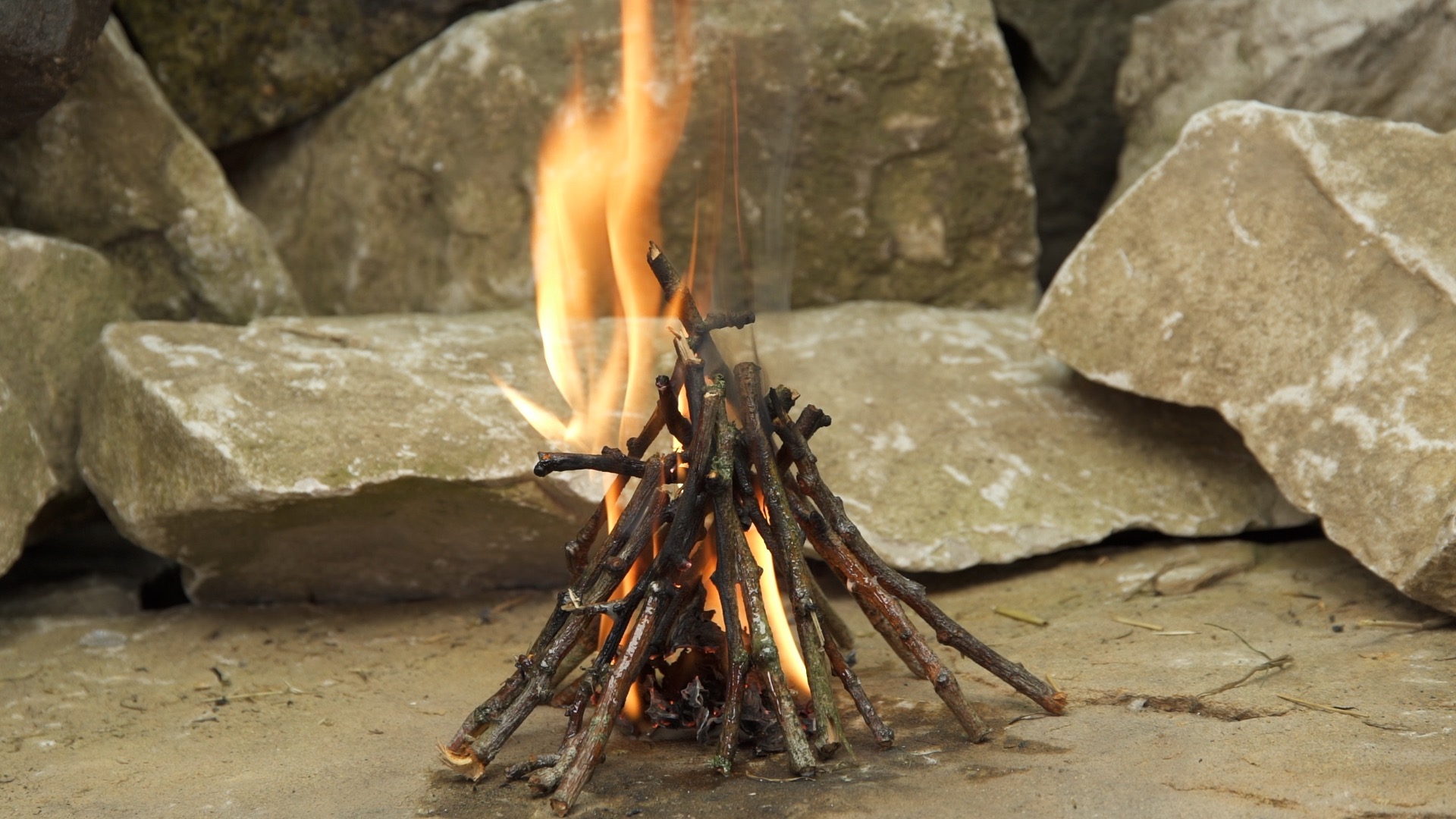 Bushcraft Basics – Char Cloth – Restore and Make